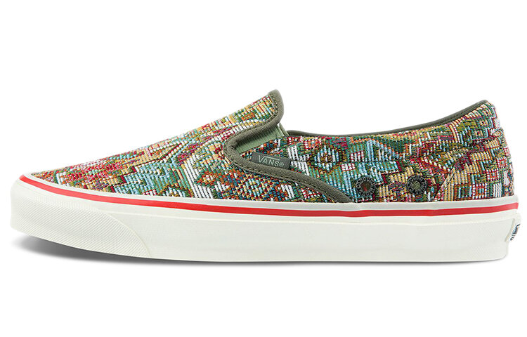 Кроссовки Classic Slip-On
