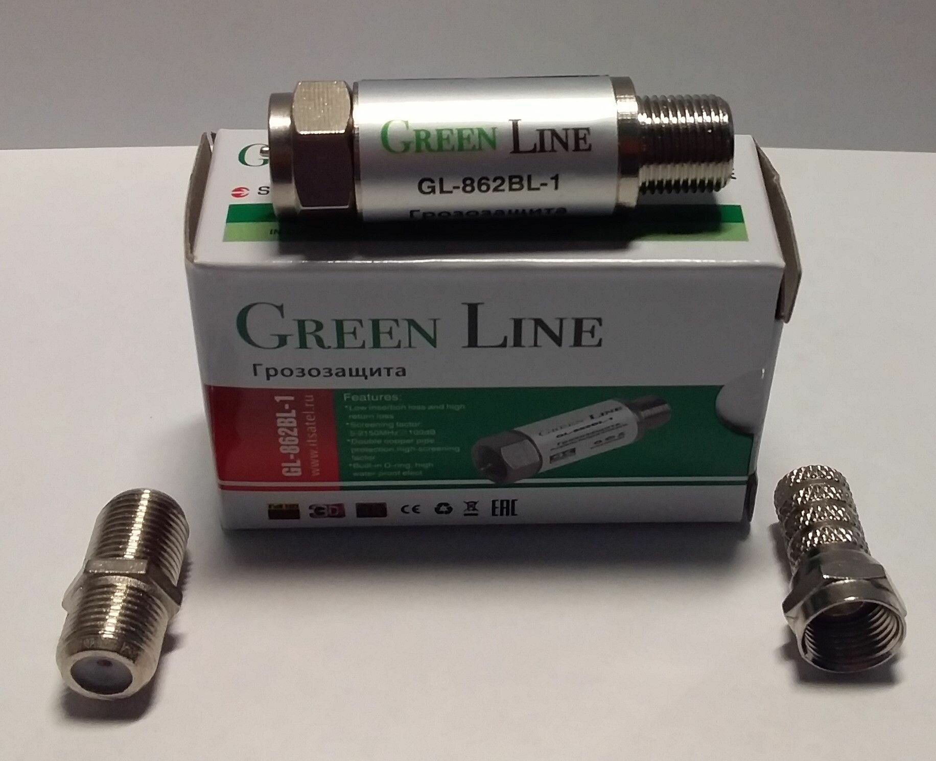 Изолятор (Грозозащита) Green Line GL-862BL работает в диапазоне 5-2150 мГц.+Комплект переходников(F-Fгн. Fгн.) Для коаксиального кабеля ( для DVB-T2, Цифрового ТВ, Спутникового ТВ: Триколор ТВ)