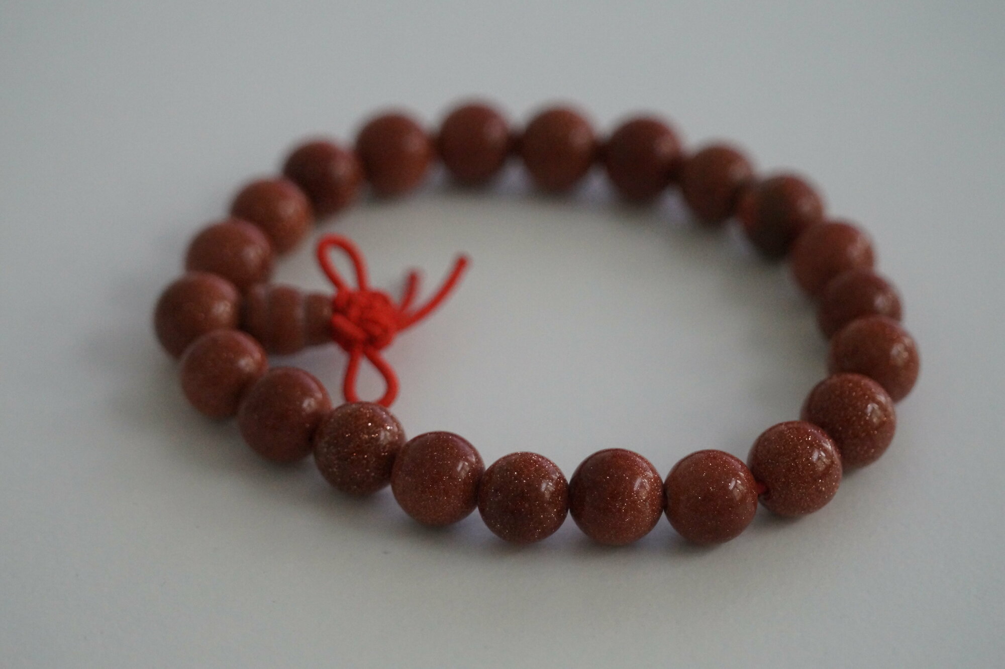 Эластичный браслет