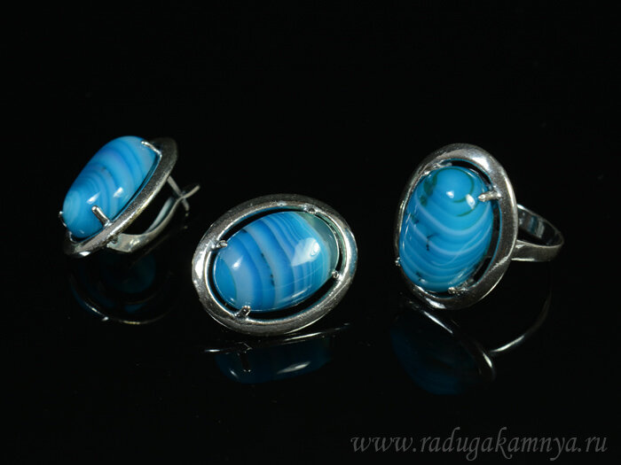 Комплект бижутерии: кольцо, серьги, агат