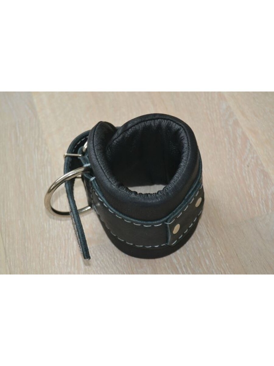 Манжета для ног Bendy Body мягкая, на кожаном ремне