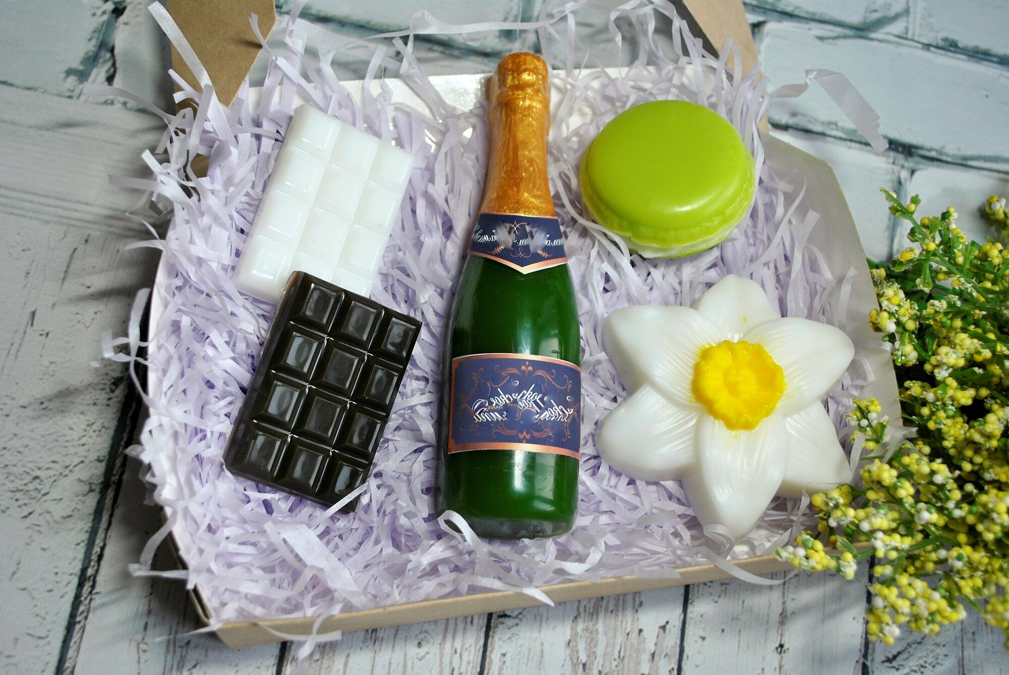 Формы для мыла к 8 марта "Шоколад, Шампанское, Макарон, Нарцисс"