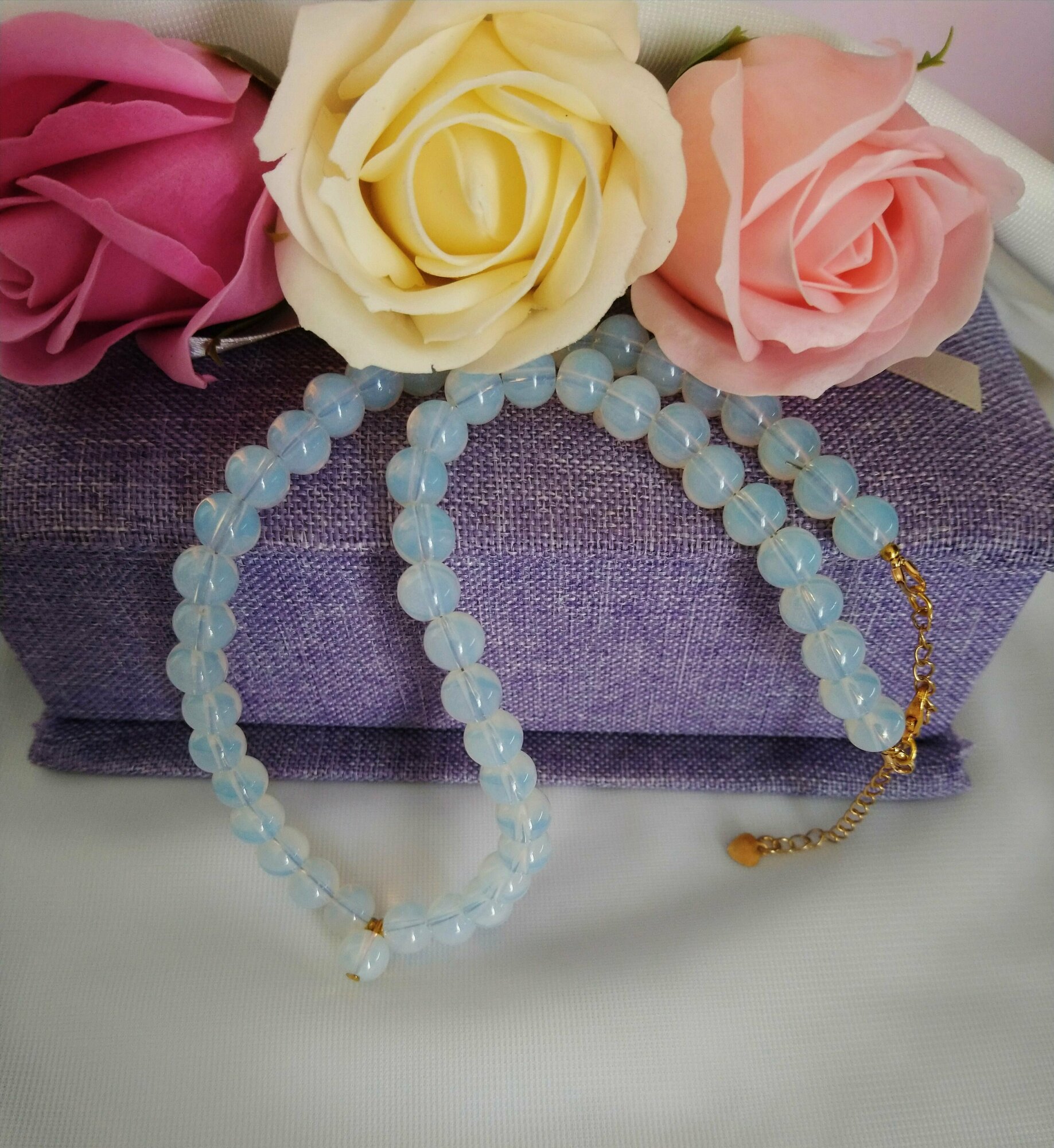 Бусы Лунный камень