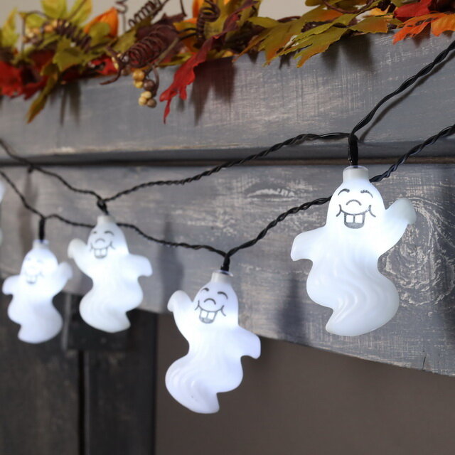 Светодиодная гирлянда на батарейках Halloween - Привидение Жаки 2.1 м, 8 холодных белых LED ламп, черный ПВХ, IP44, Star Trading, 728-81