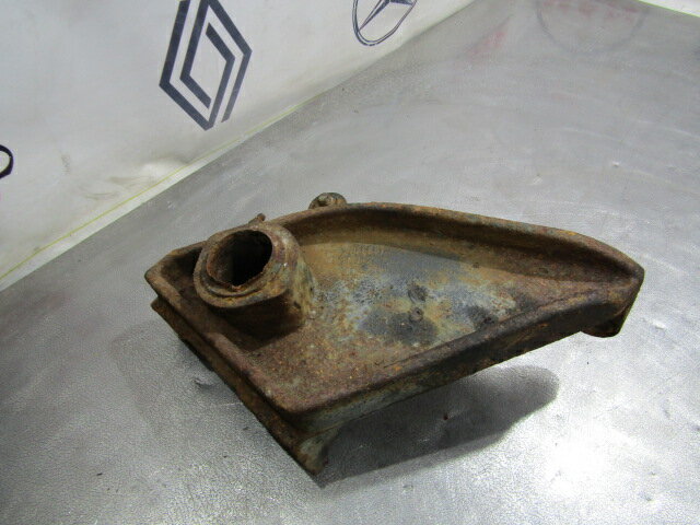 Кронштейн тормозного вала задний правый SCANIA P, G, R