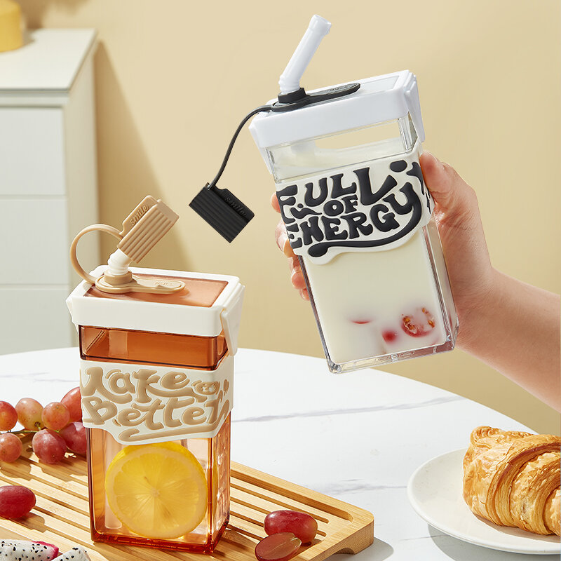 Бутылка для напитков/ Коктейльная бутылка, белая