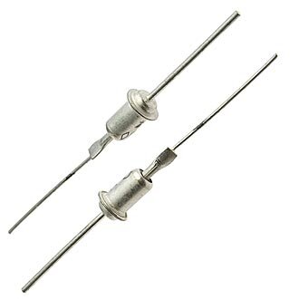 Стабилитроны выводные 2С522А