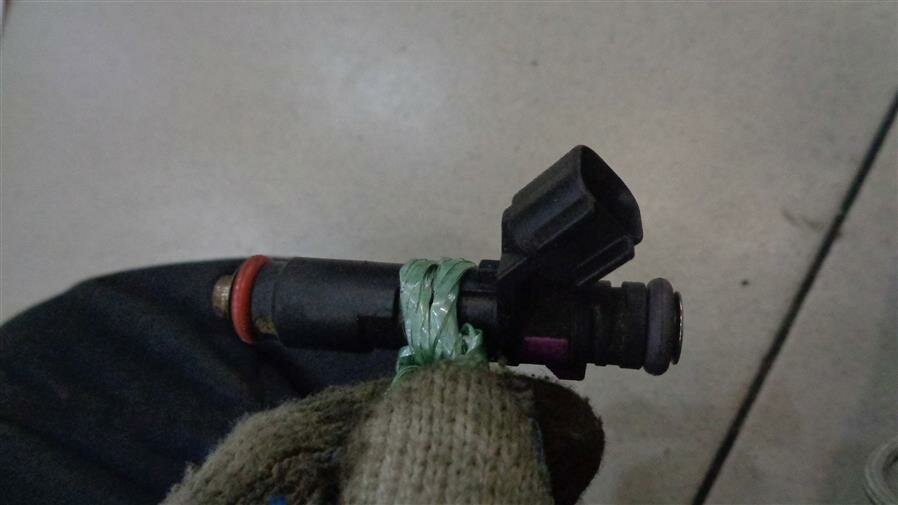 Форсунка инжекторная от Chevrolet Cobalt 2012-2015