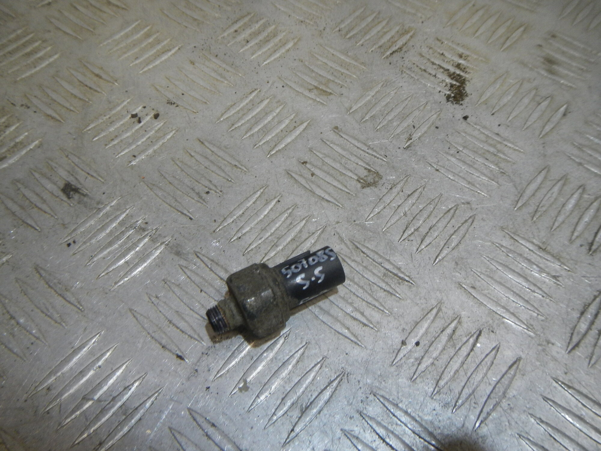 Б/У Датчик давления масла, Hyundai (Хендэ)-SOLARIS (10-) HYUNDAI SOLARIS (10-) Без видимых повреждений. 507085 Hyundai-K...