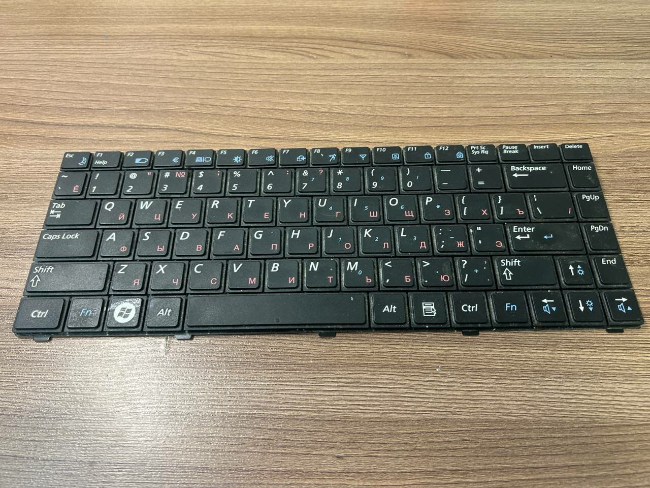 Клавиатура для Samsung NP-R425