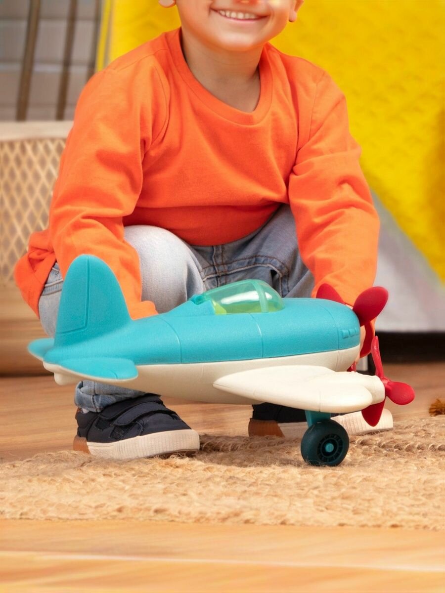 BATTAT игрушечный самолет на колёсиках для детей от 18 месяцев