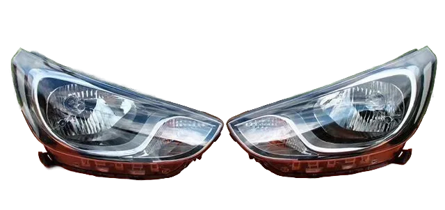 Фары передние правая и левая на HYUNDAI SOLARIS 10-14 Хендай Солярис 10-14 г (аналог)