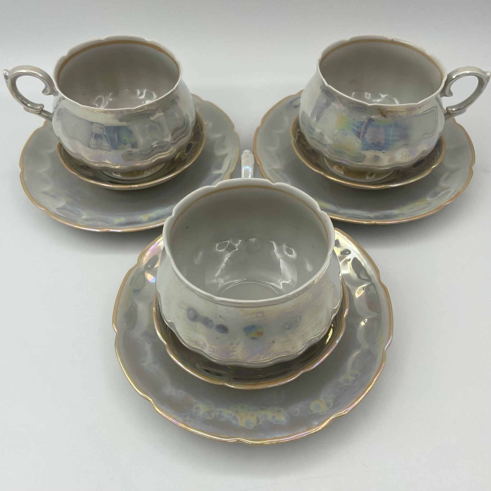 Набор для подачи чая на 3 персоны перламутрового оттенка (9 предметов), фарфор