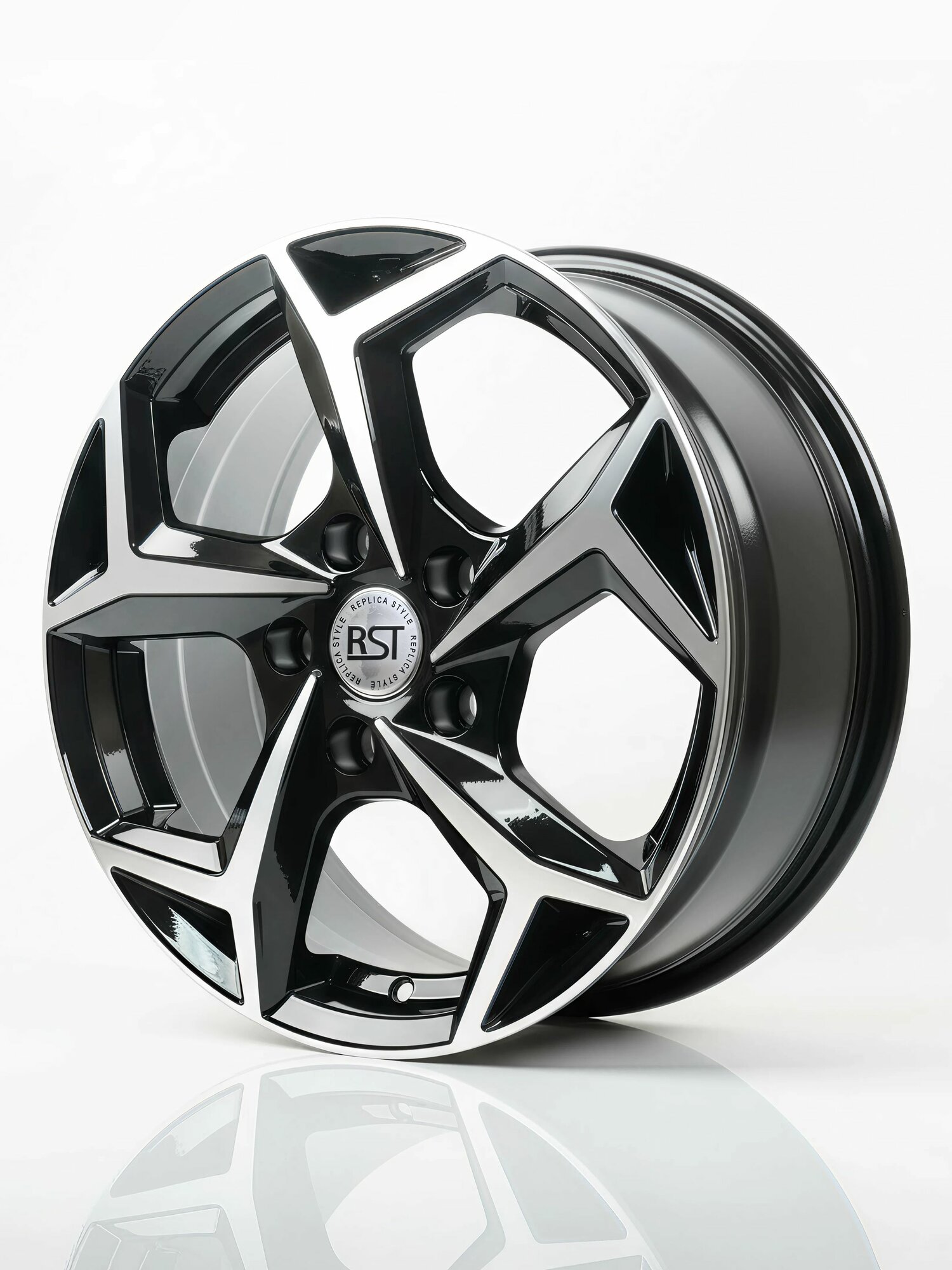 R066 Колесный диск Литой 6,5x16 ch 57,1 PCD 5x112 ET 46 BD (Octavia)