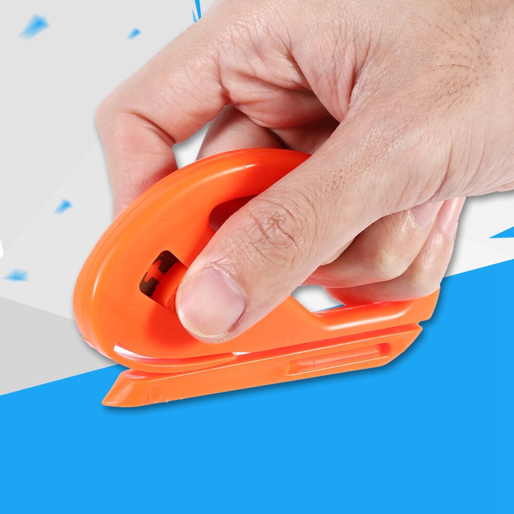 Набор инструментов для обкладки автомобилей Vinyl Cutter и скребок Felt Edge Squeegee, 1 набор (2 шт.), скребок: материал PE, цвет синий + черный, размер 10 x 7.4 см, нож: материал пластик, цвет оранжевый, размер 10 x 5.7 см