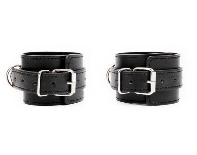 Оковы Notabu BDSM с кольцами черные