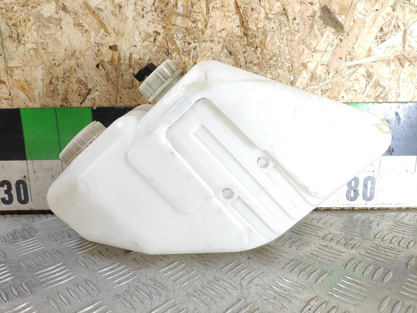 Бачок омывателя лобового стекла VAZ 2114 21085208006