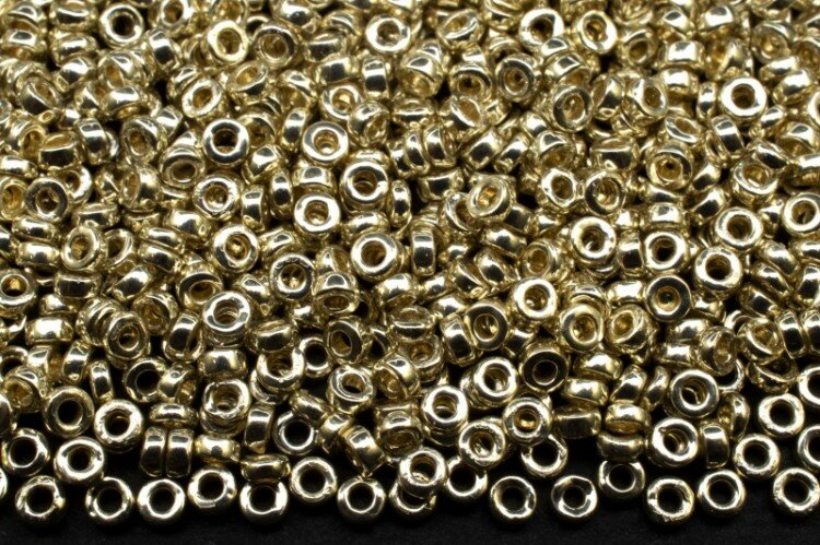 Бисер MIYUKI Spacer 2,2х1 мм #4201 серебро, Duracoat Galvanized, 5 грамм