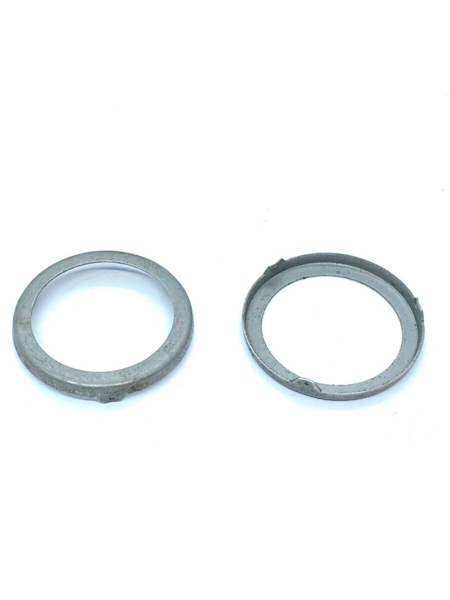 Крепления сальника шнека для мясорубки Braun KGZ3, KGZ31, G1100 и др. (2шт)