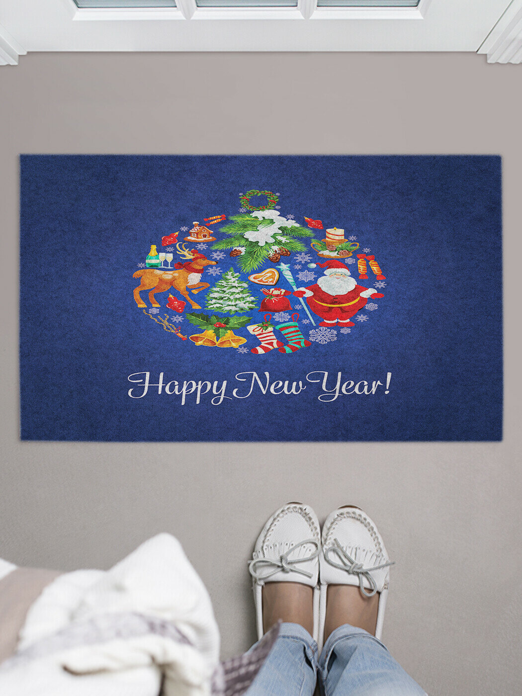 Коврик придверный в прихожую с принтом "Новогодний шар" 45 на 75 см , JoyArty, серия Новый год