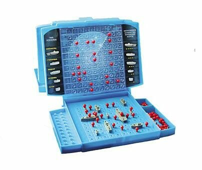 НастИгра Морской бой ИН-1761 (пласт, игровое поле с экраном-2шт, набор из 20-ти кораблей.)