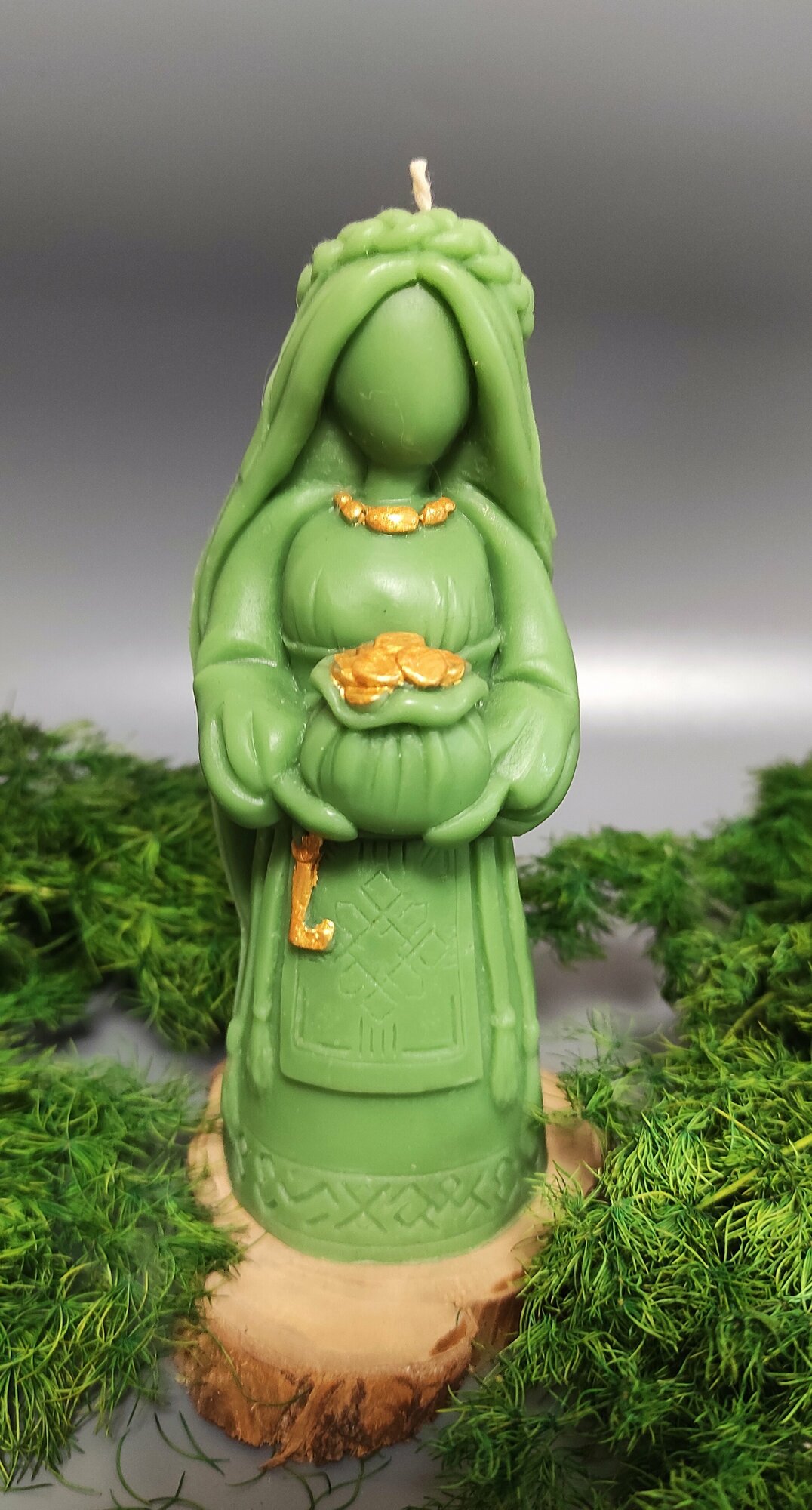 Свеча Берегиня Денежная (зеленая)