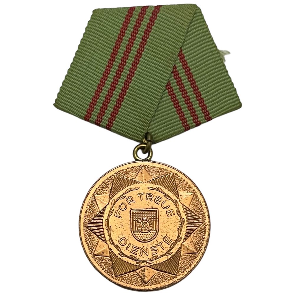 Германия (ГДР), медаль "За верную службу в МВД" бронза 1959-1990 гг.