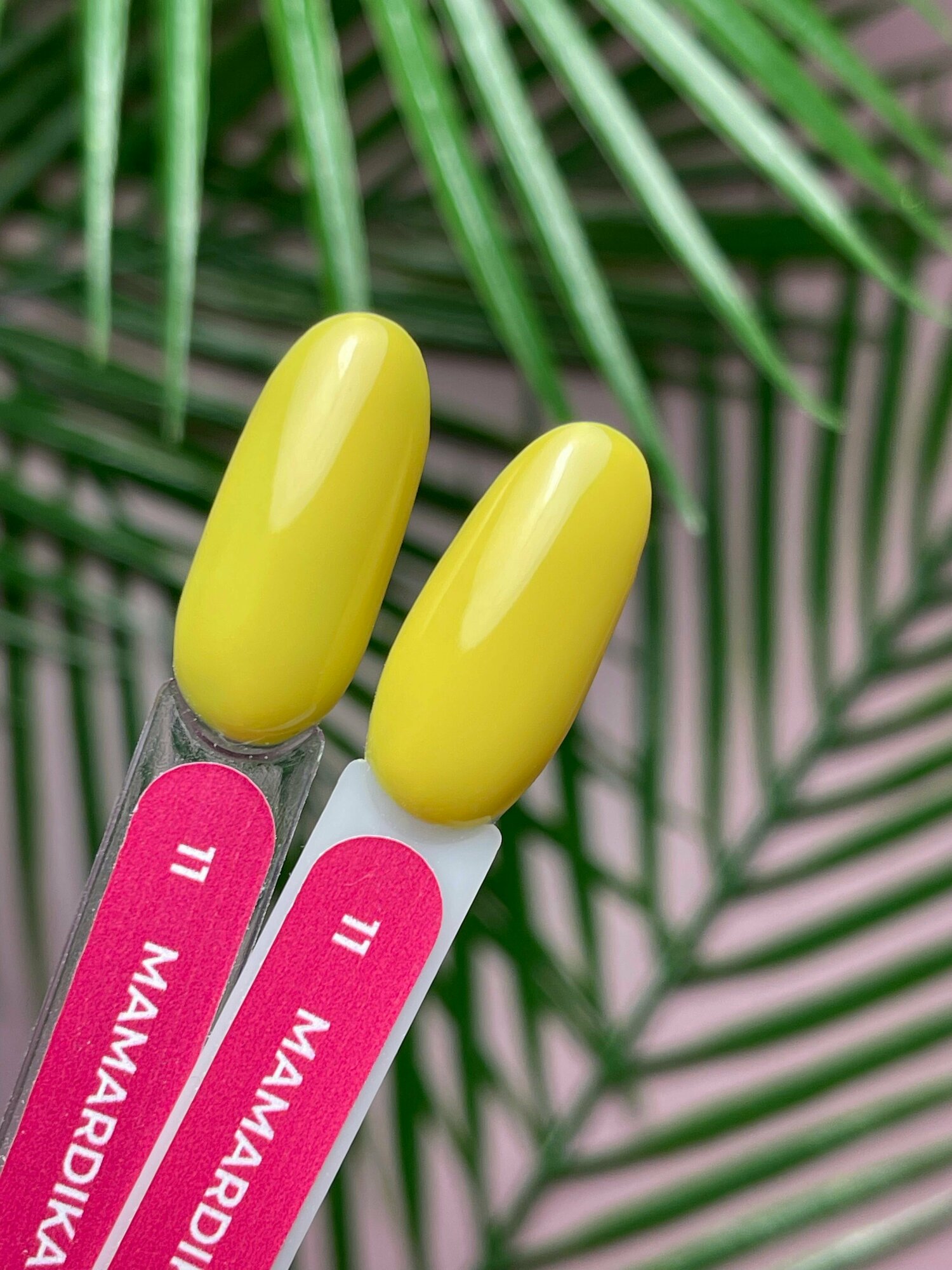 Mamardika gel color. Гель лак для ногтей для маникюра и педикюра. Оттенок 11.