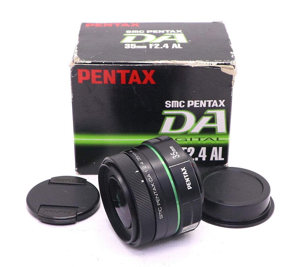 Объектив Pentax-DA SMC 35mm f/2.4 AL в упаковке