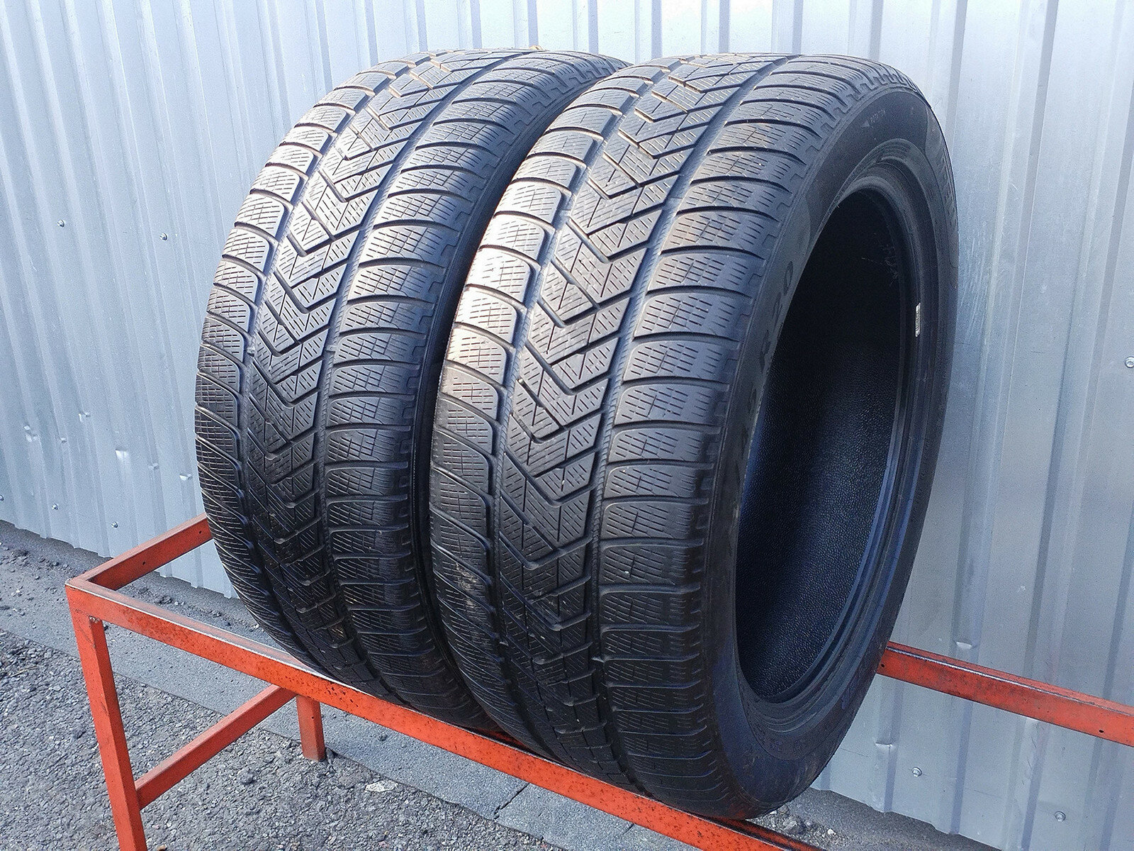 Пара Б/У шин 275/45 R20 Pirelli Scorpion Winter
