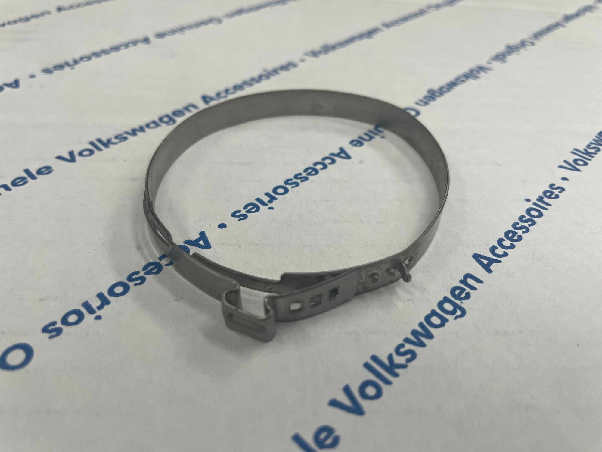 VAG N10434402 Хомут металлический 59X7X0,6 для Skoda Kodiaq 2017>