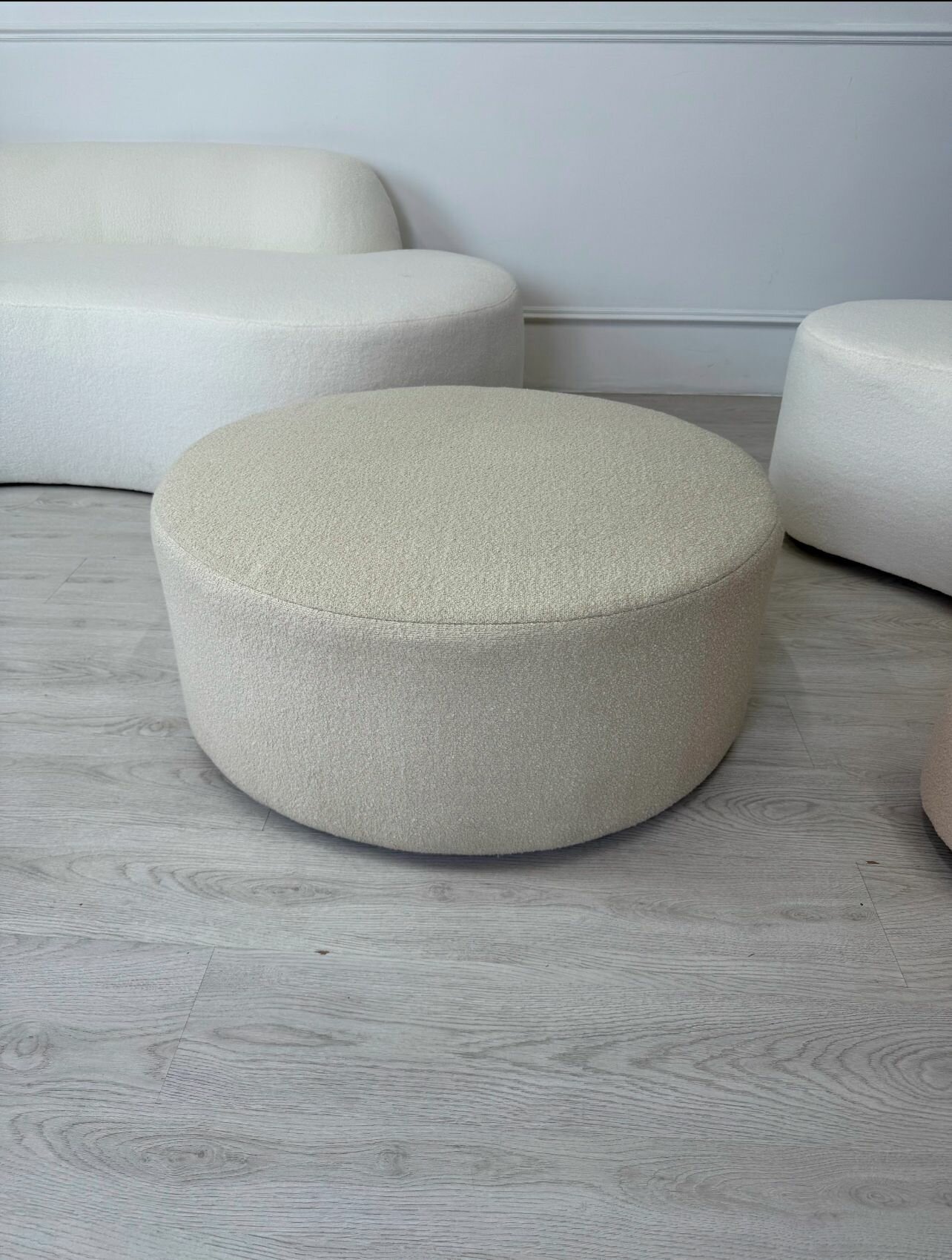 Пуф-столик круглый барашек