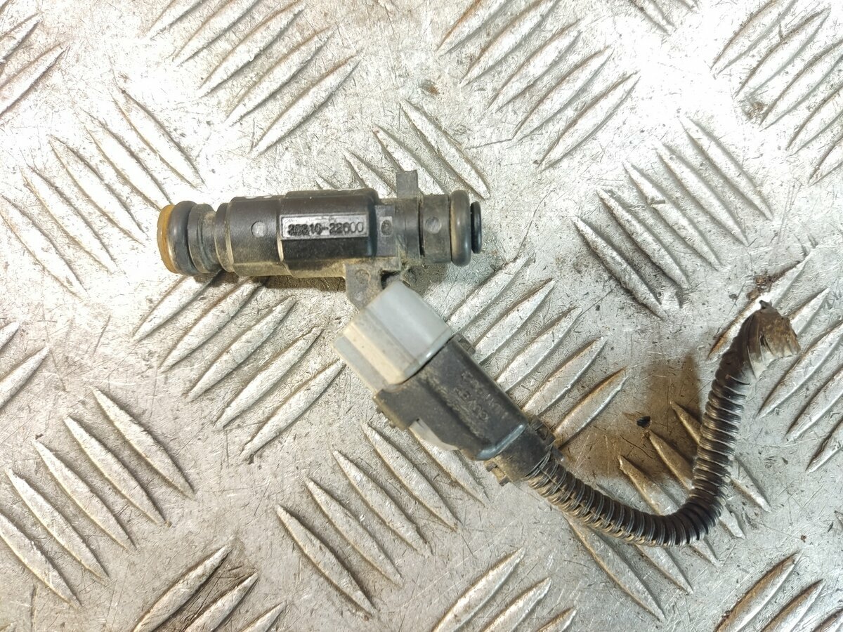 Форсунка двигателя HYUNDAI Accent 2000-2012 3531022600