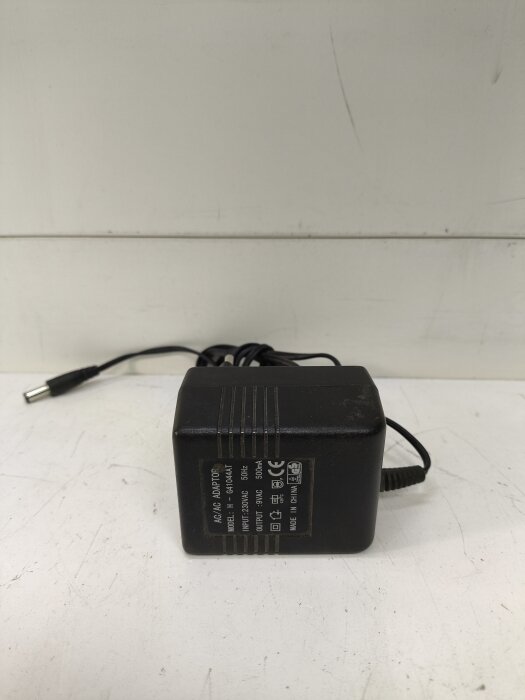 Блок питания 9V 0.5A G41044at