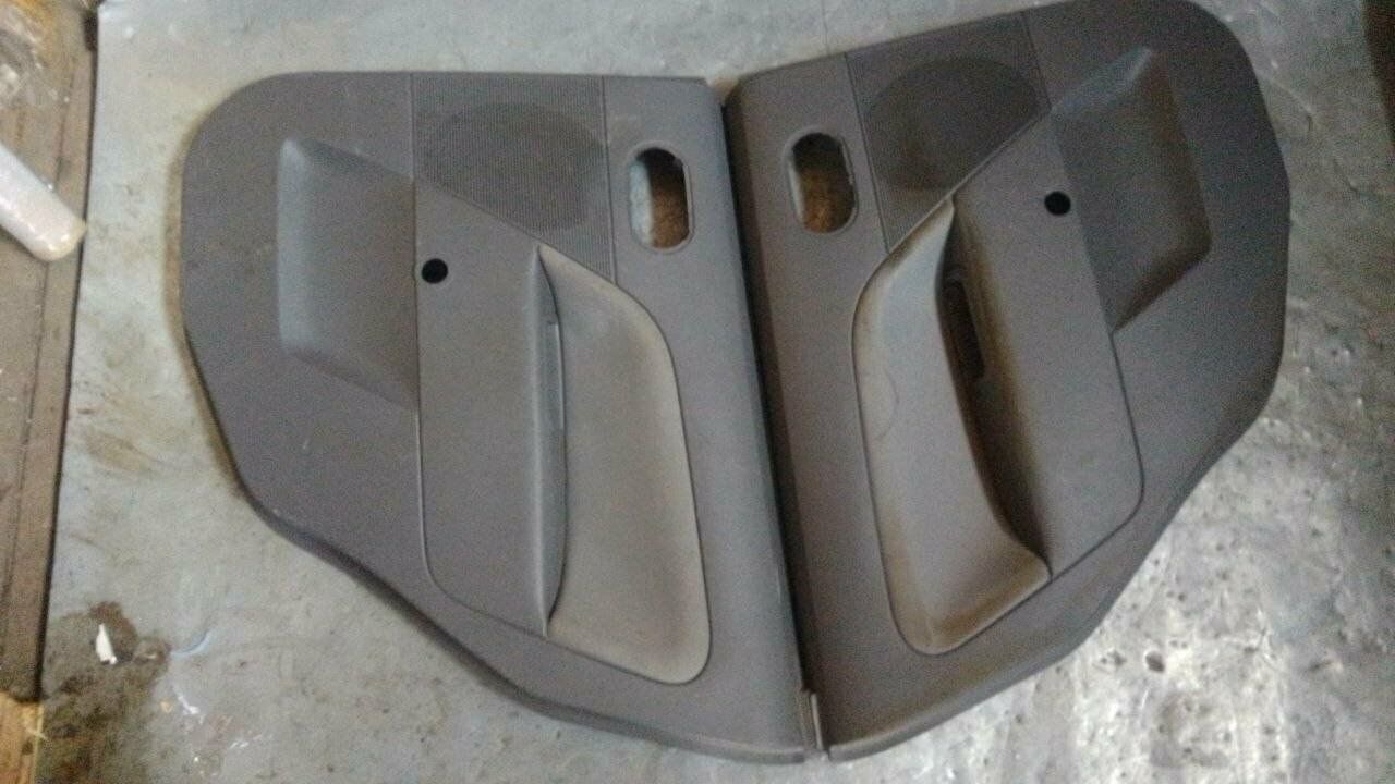 Обшивка двери (комплект) Ford Fiesta 5 2005 2S61A27406AV1C2M
