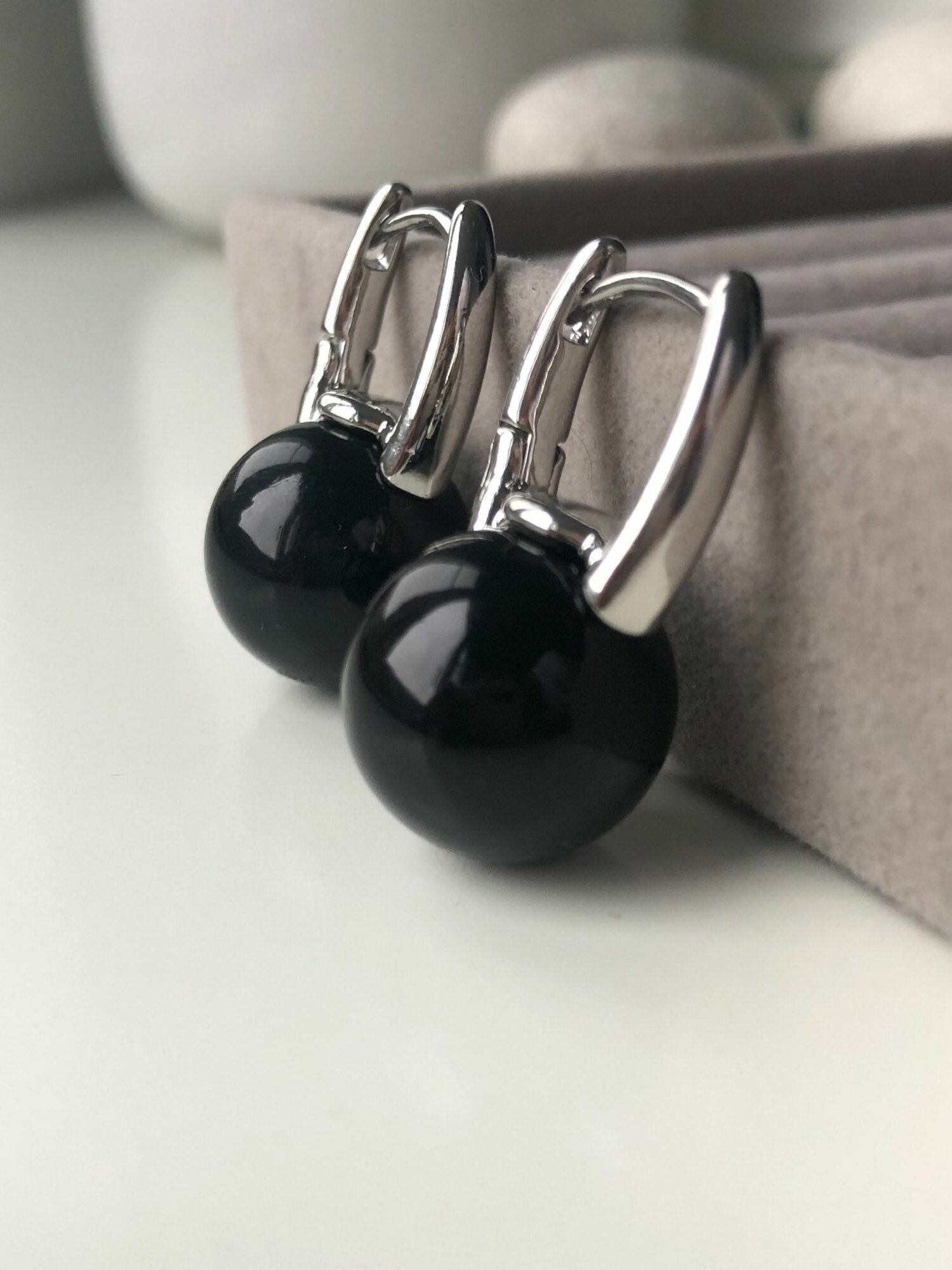 Серьги, искусственный камень