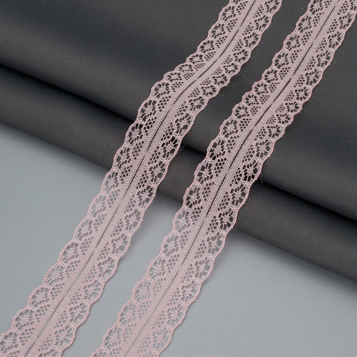 Кружево капроновое для шитья и рукоделия, цвет розовый, 3 см х 13,72 м
