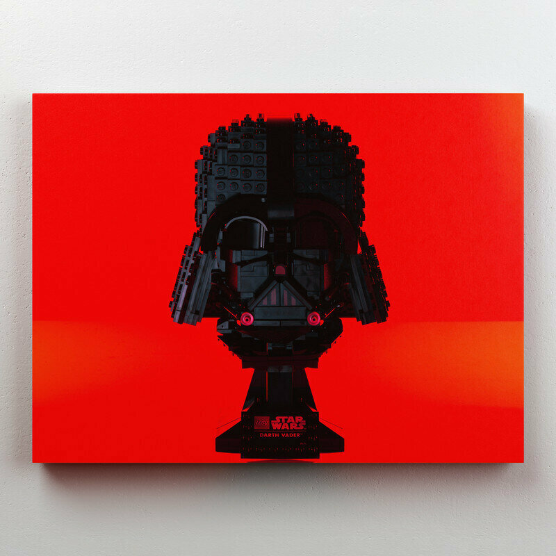 Интерьерная картина на холсте "Шлем Дарт Вейдера лего №2", размер 60x45 см