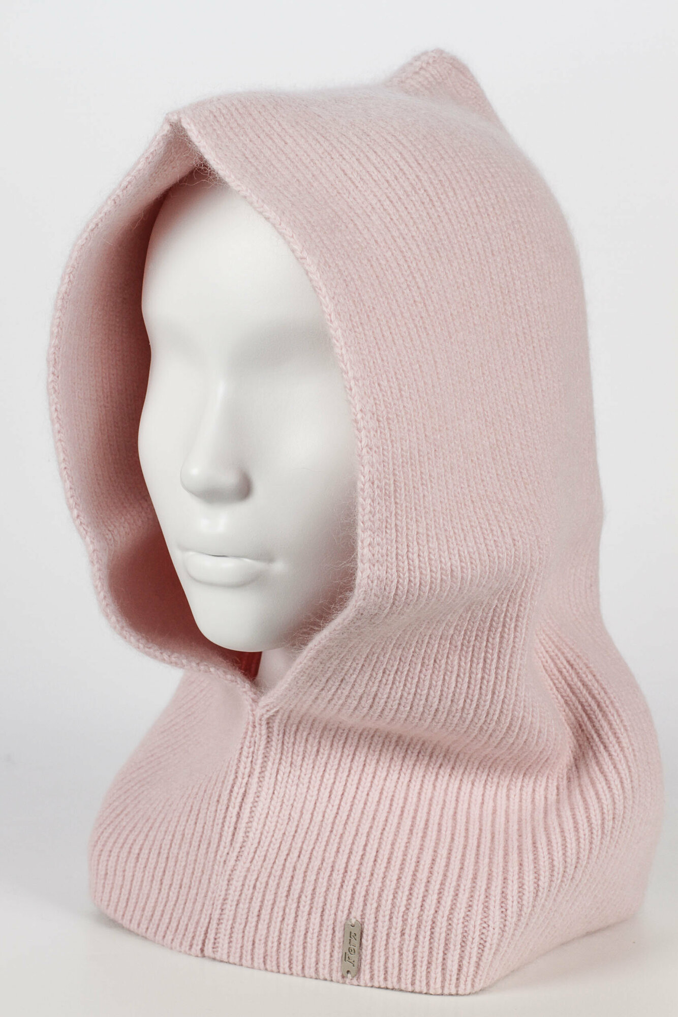 Капор для женщин