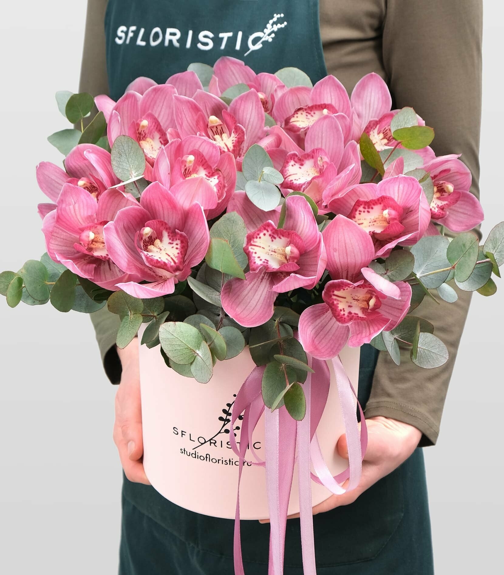 Композиция из розовых Орхидей «Лола»