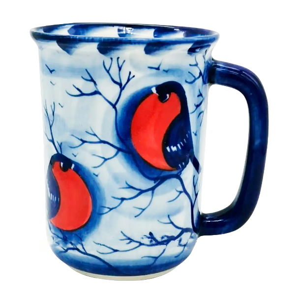 Фарфоровая чашка ручной работы "Сияние зимы", гжель со снегирями