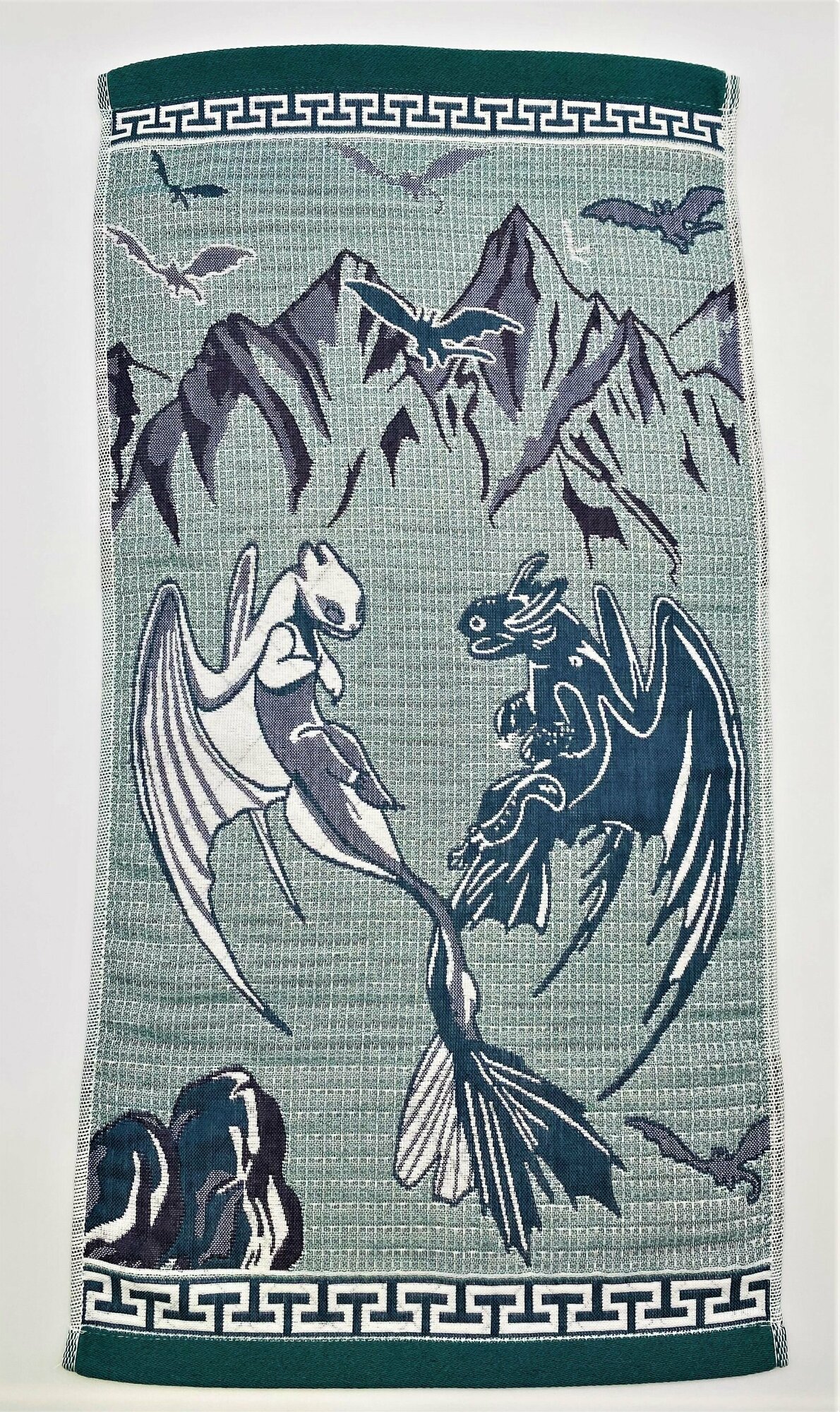 Полотенце хлопковое пляжное, банное, для бассейна, для пляжа Два Дракона 70*140 см с петелькой