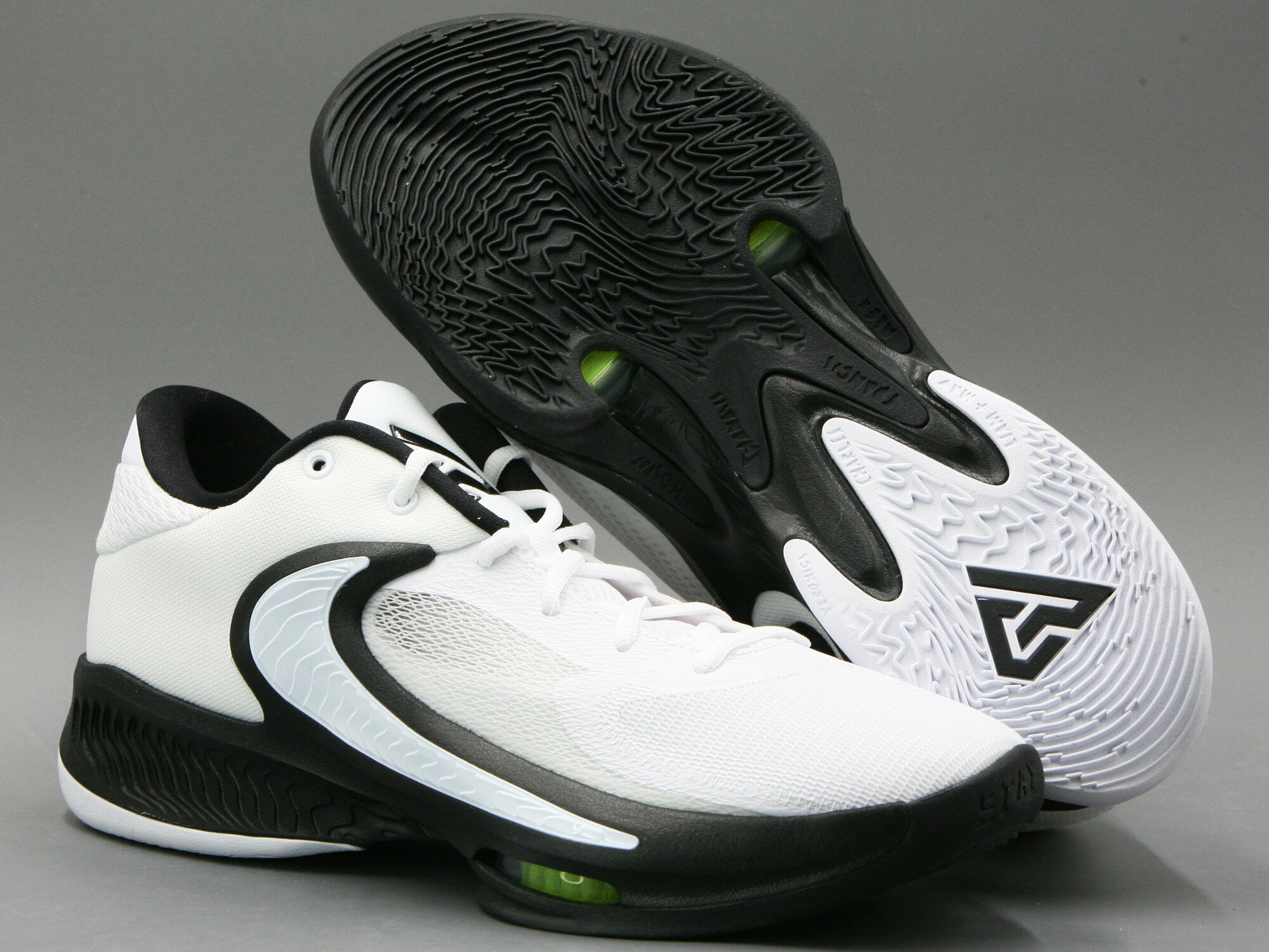 Кроссовки Zoom Freak 4 (Team)