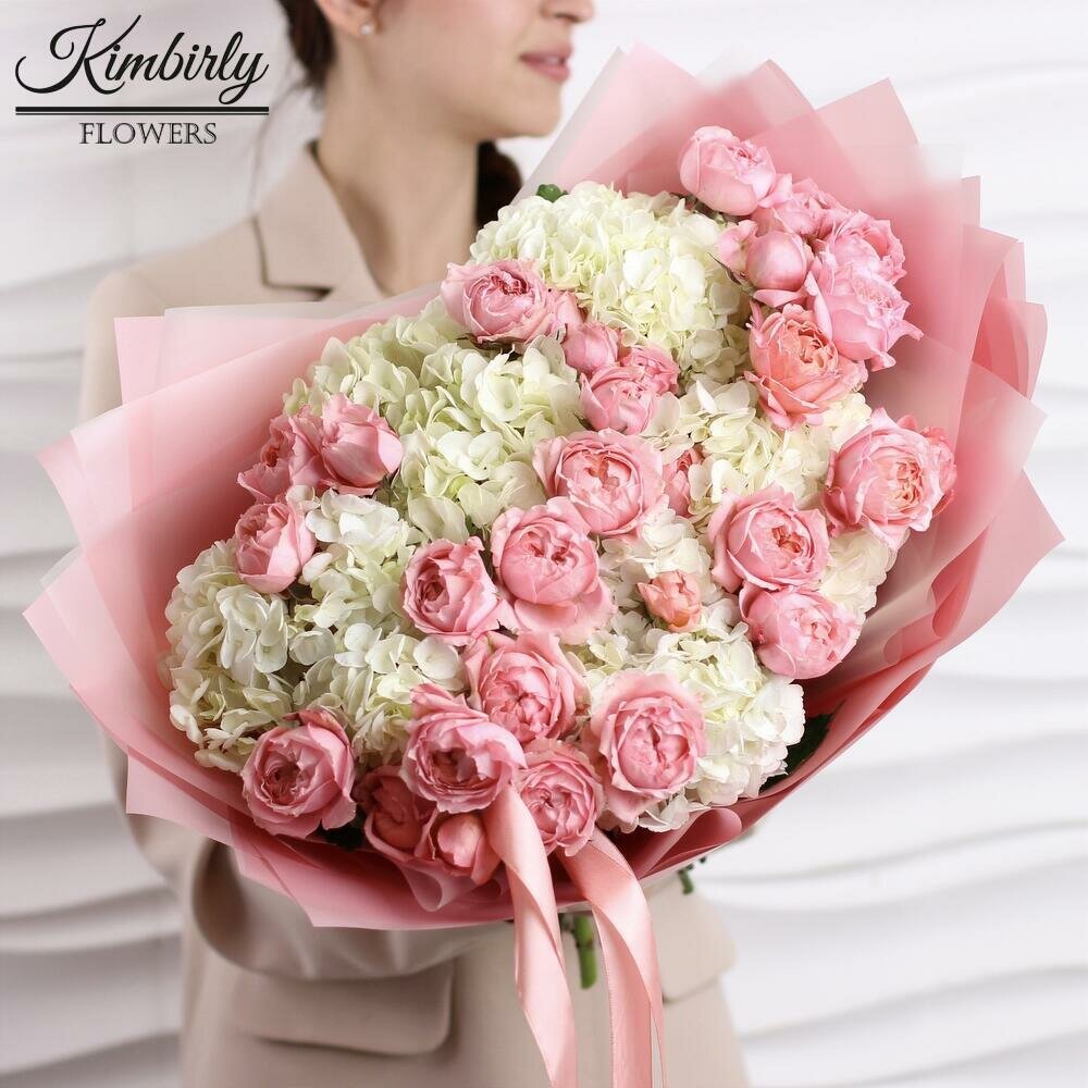 Большой букет живых цветов из роз, гортензий, цвет розовый, белый, кустовые пионовидные розы Джульетта арт 384
