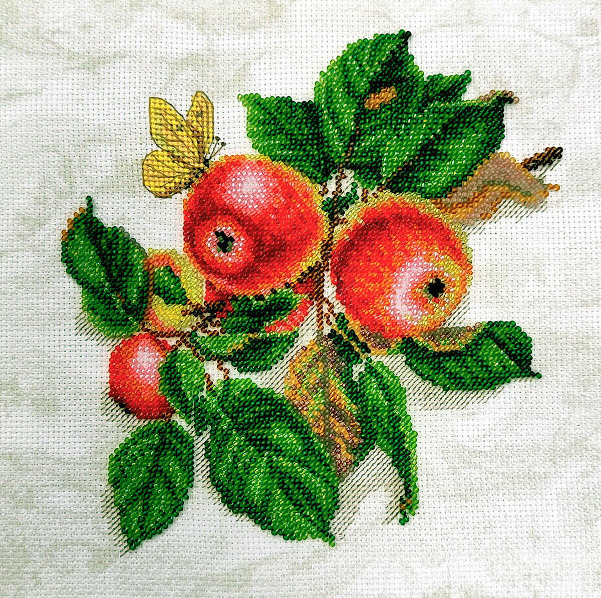 Набор для вышивания в с/т "Аромат яблок"