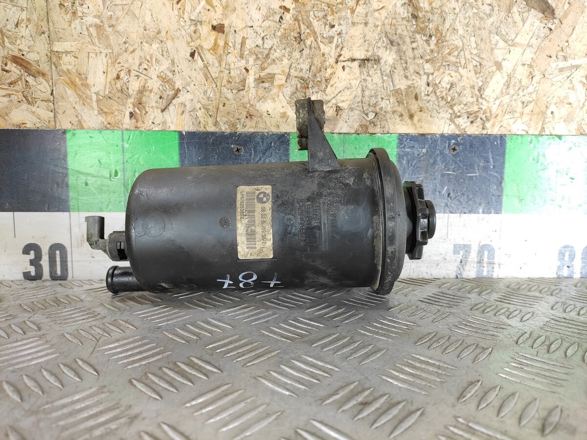 Бачок гидроусилителя BMW 6 2004-2009 32416782538