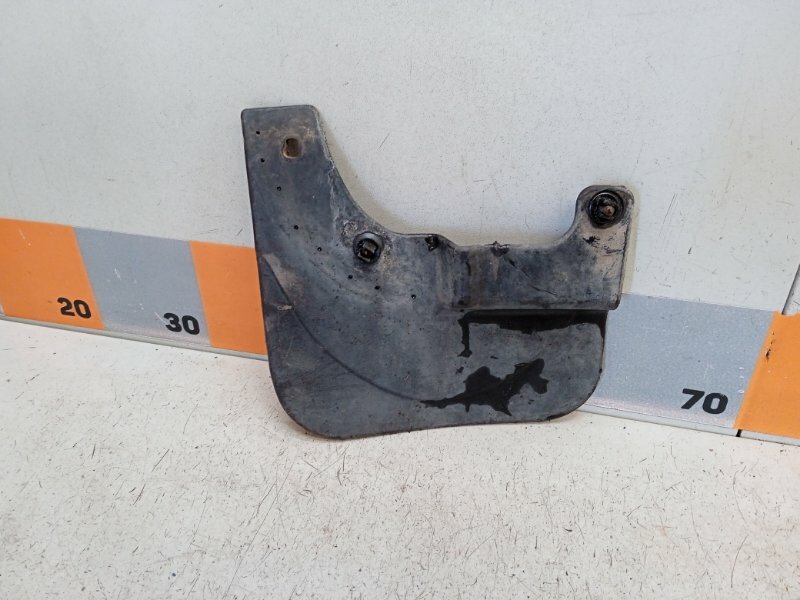 Б/У Хендай Старекс H1 Брызговик передний Hyundai H1 1997-2004 Лев. 258353 Hyundai-KIA арт. 868314A300