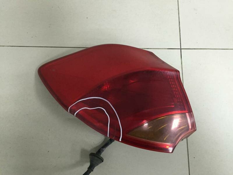 Фонарь задний наружный левый Kia Ceed JD 2012-2018 кат.номер: 92401A2000