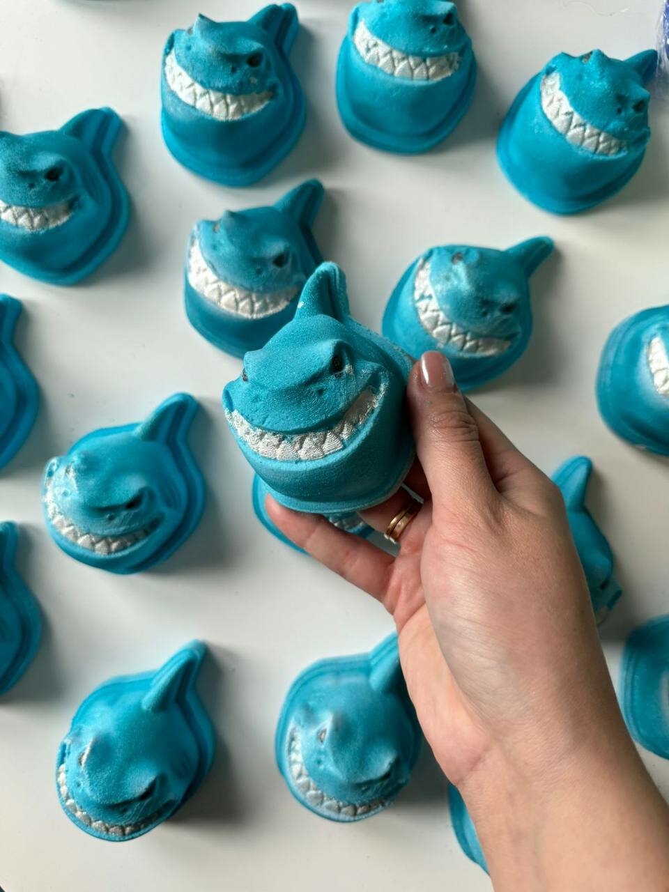 Бомбочка для ванны "Акула", смягчение воды, ароматерапия, 150 г