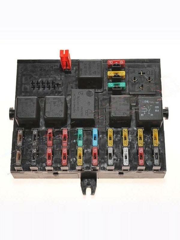 Блок предохранителей ВАЗ 2123, 394.3722М, 21230-3722010-22